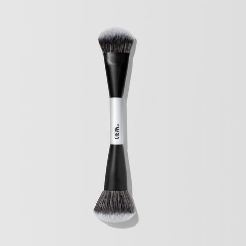 makeup brushes white