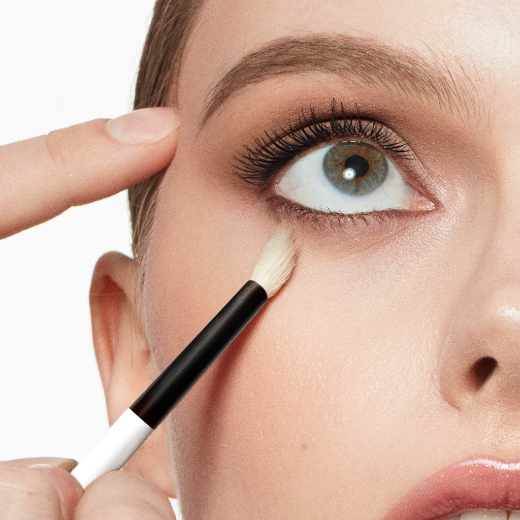 EYES – MAKEUP BY MARIO